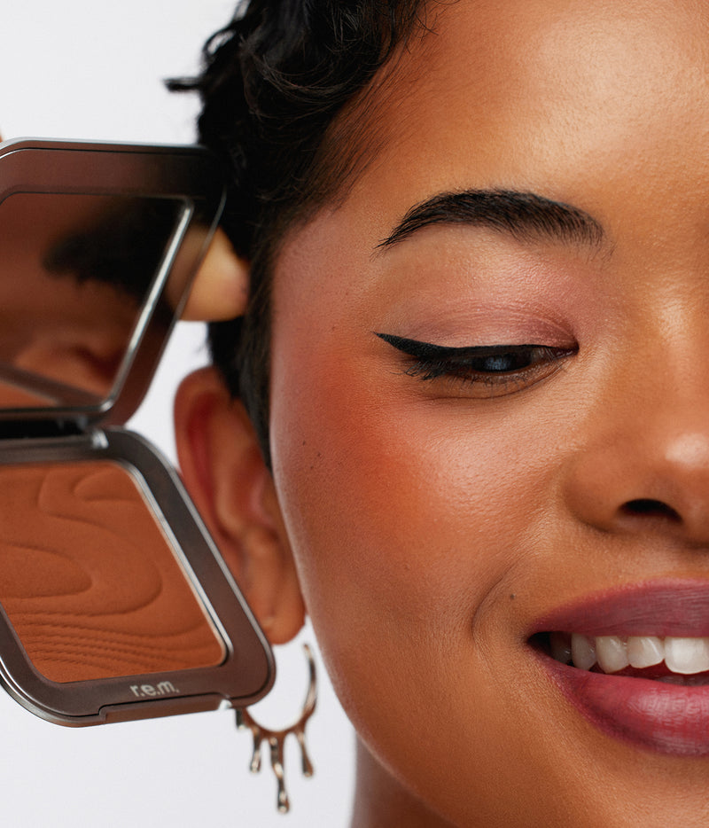 satin matte bronzer | r.e.m. beauty by Ariana Grande – rem beauty
