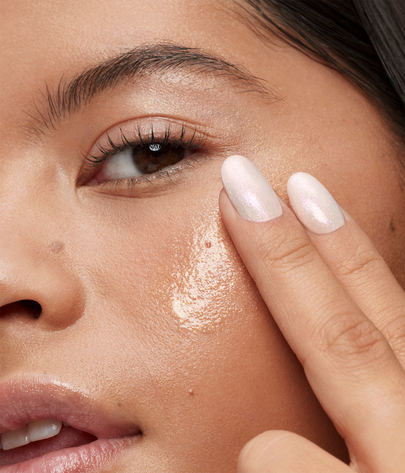 dreamglow highlight serum – rem beauty