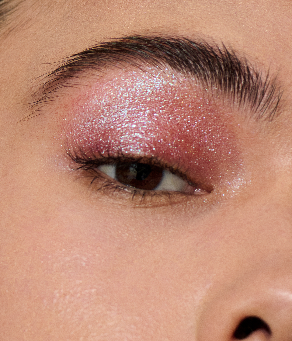 starlet lustrous liquid eyeshadow – rem beauty