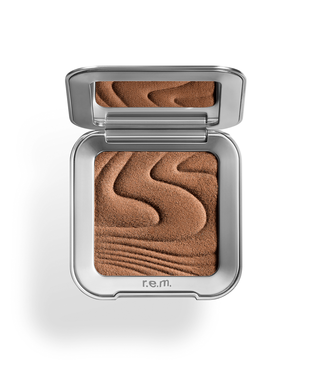 satin matte bronzer